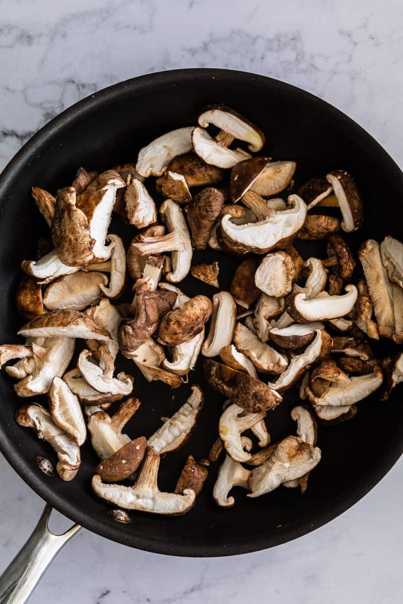 The BEST Shiitake Roll (+ Step-by-Step Photos!) | The Fruity Jem