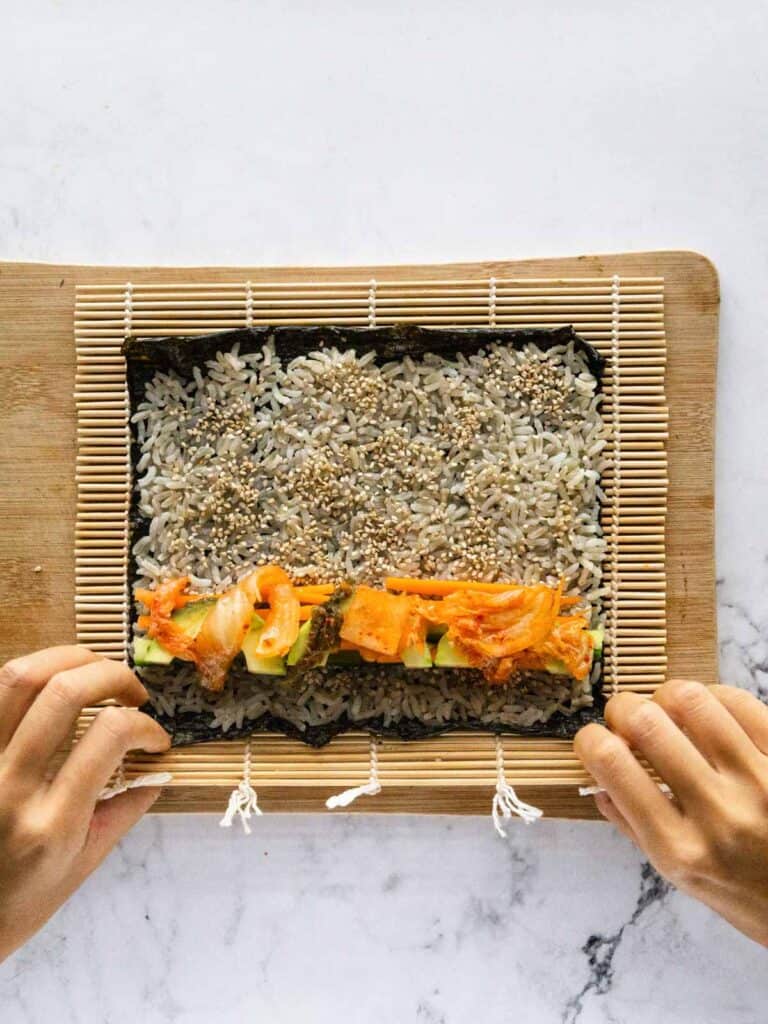Kimchi Sushi Roll (+ Step-by-Step Photos!) | The Fruity Jem