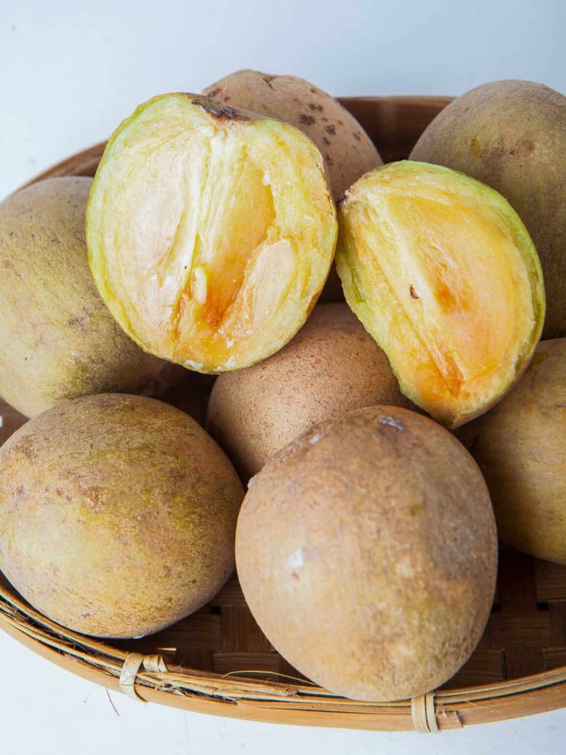31 Brown Fruits Names + PHOTOS: The ULTIMATE List | The Fruity Jem