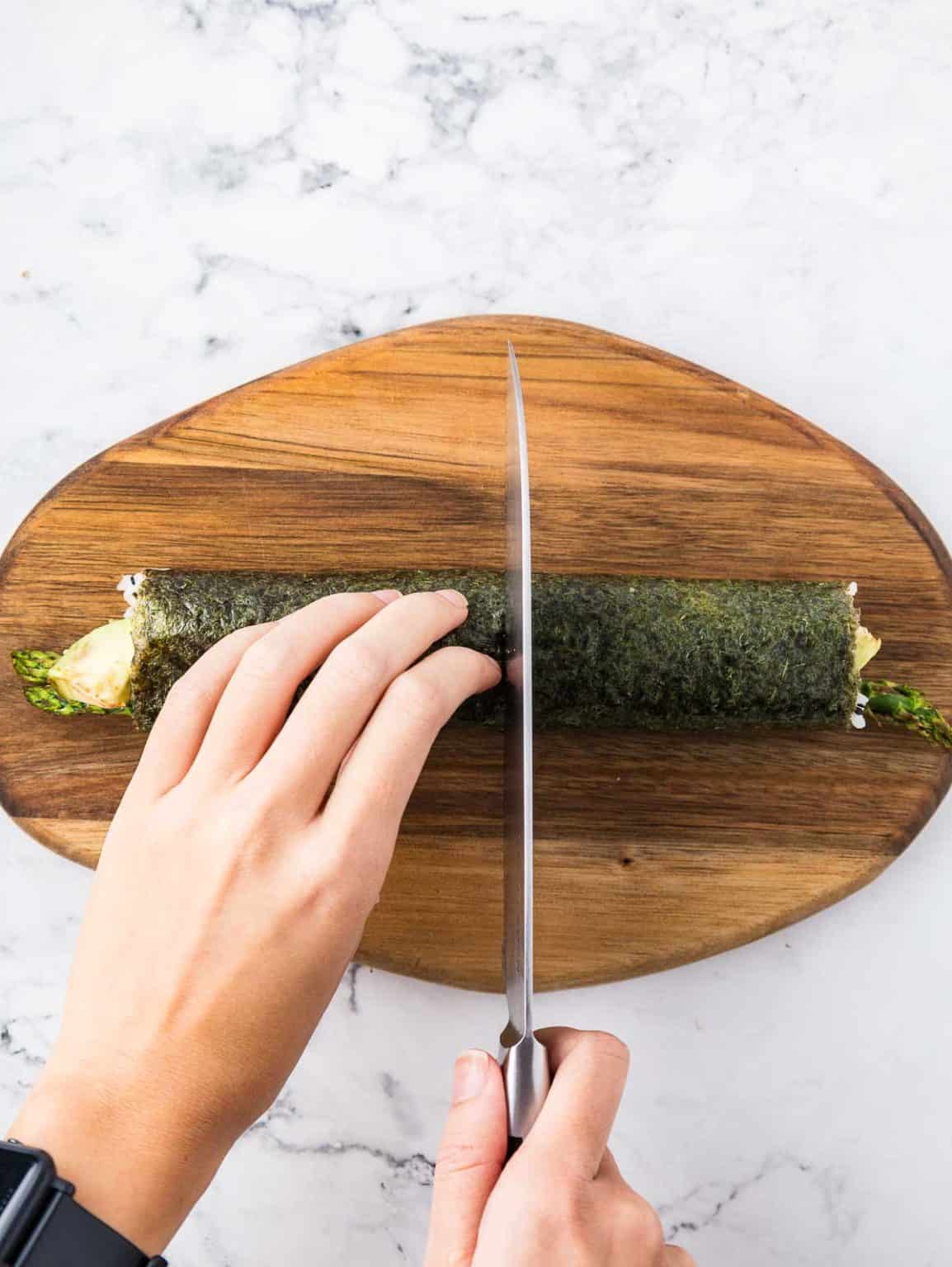 Asparagus Sushi Roll (AAC Sushi Roll + Step-by-step PHOTOS!) | The ...