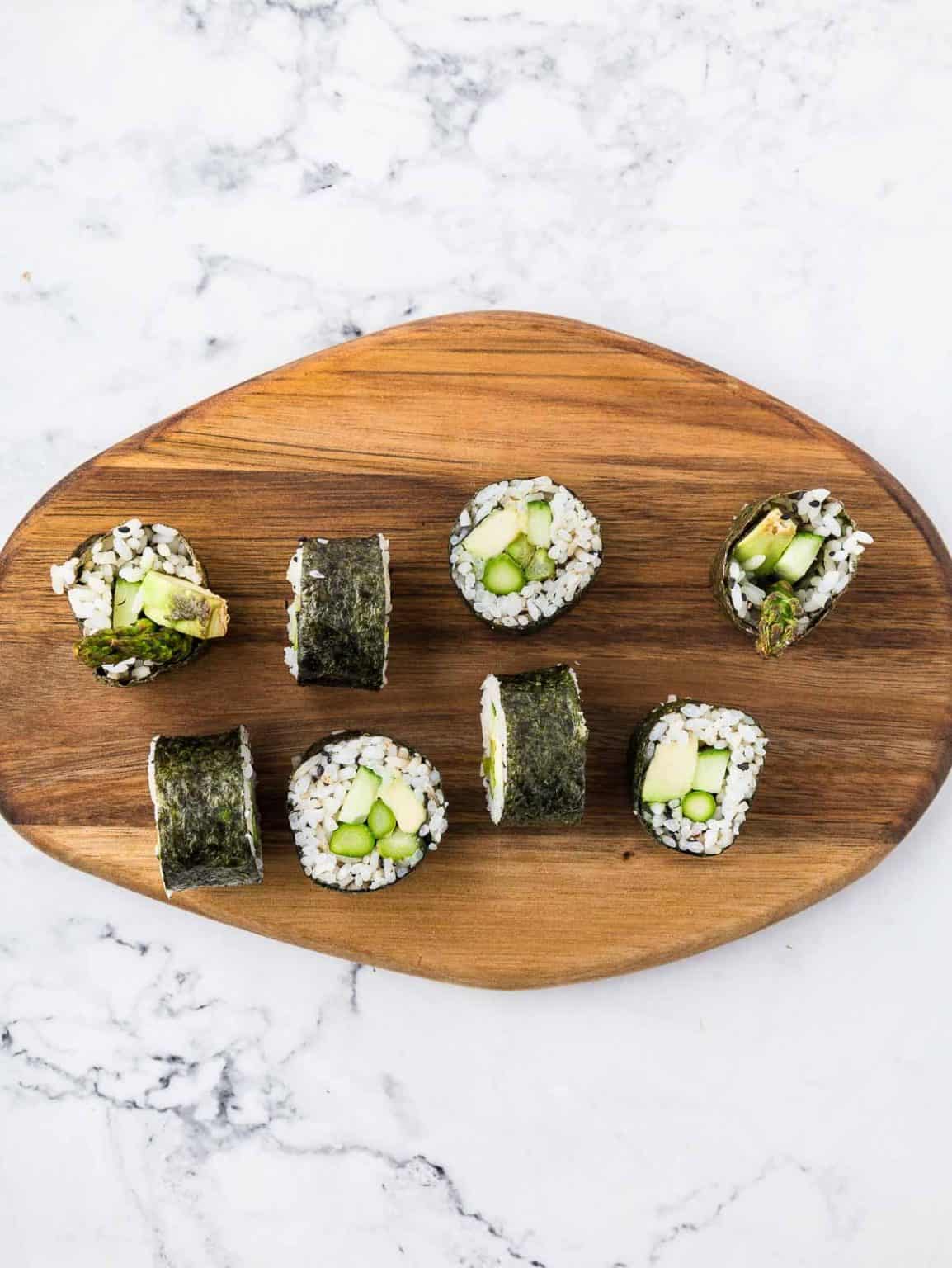 Asparagus Sushi Roll (AAC Sushi Roll + Step-by-step PHOTOS!) | The ...