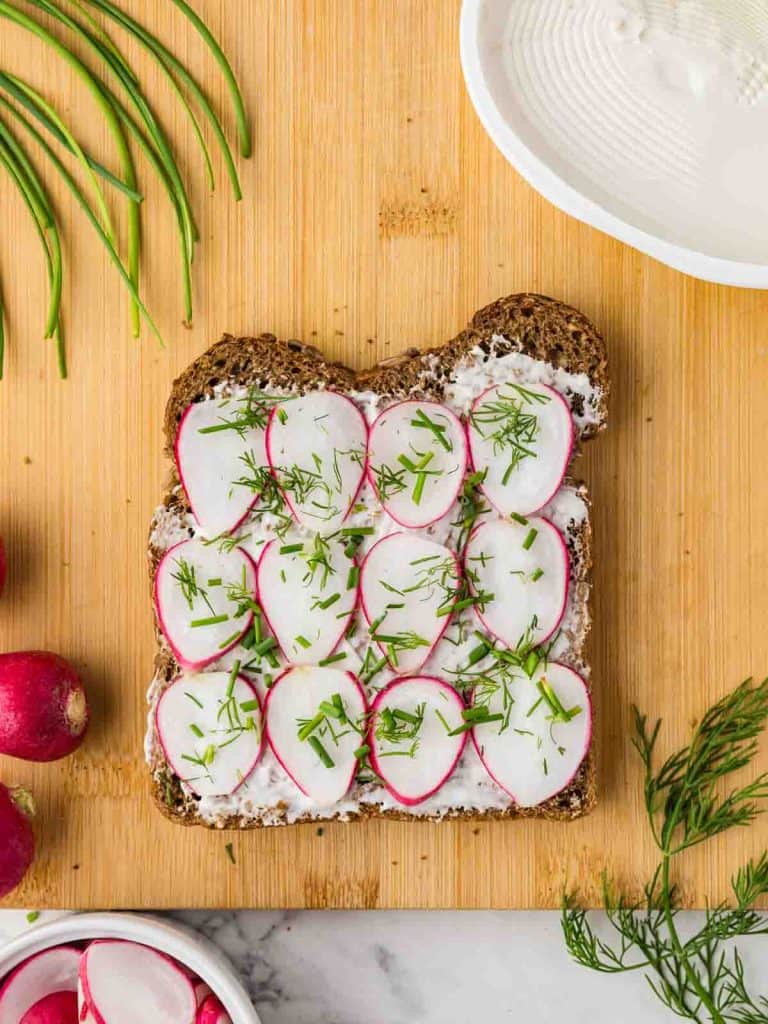 Vegan Finger / Tea Sandwiches for Tea Party (5 Ways!) | The Fruity Jem