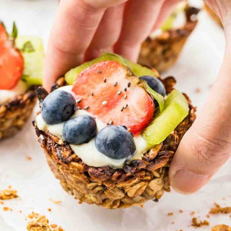 The BEST Granola Cups with Yogurt and Fruits | The Fruity Jem