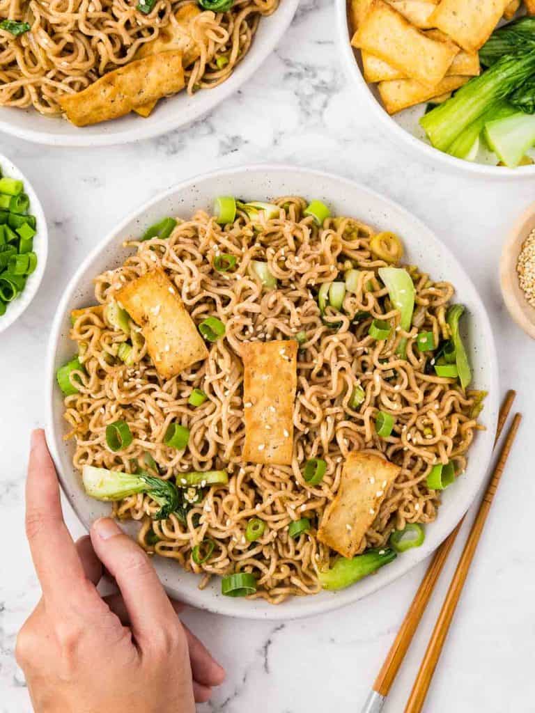 The BEST Bulgogi Ramen (Vegetarian Noodles Stir Fry) | The Fruity Jem