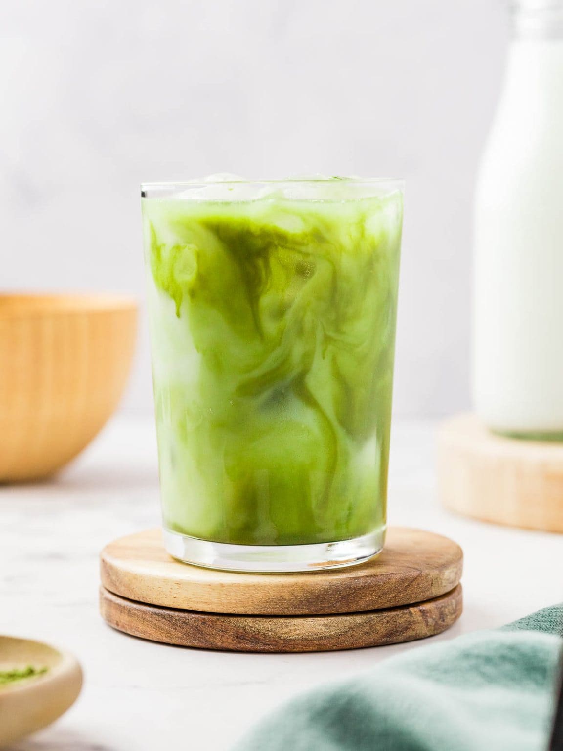 EASY Oat Milk Matcha Latte (Iced or Warm) | The Fruity Jem