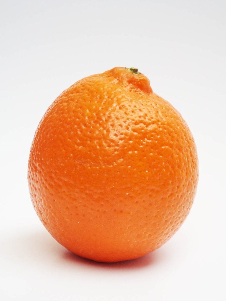 30 Orange Colored Fruits List (+ Pictures & Names) | The Fruity Jem