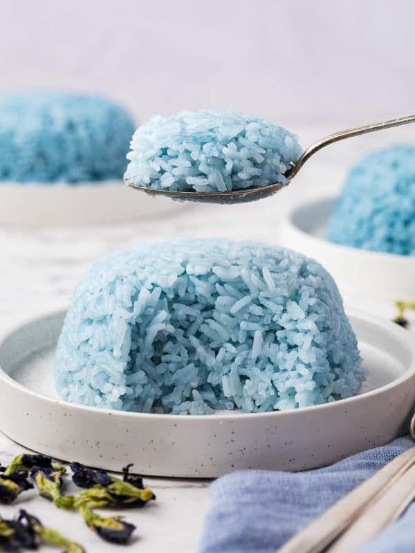 EASY Blue Butterfly Pea Flower Rice | The Fruity Jem